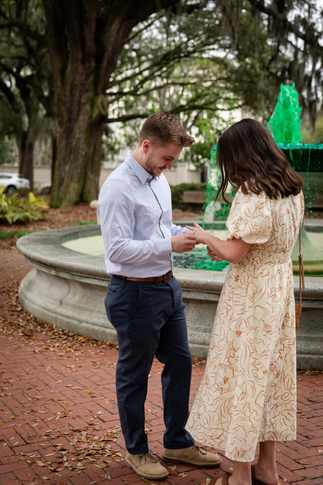 Best Places to Propose in Savannah, GA - Phavy Photography
